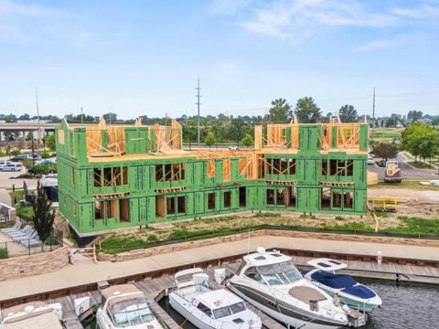 852 Sailors Way, Saint Joseph, MI 49085