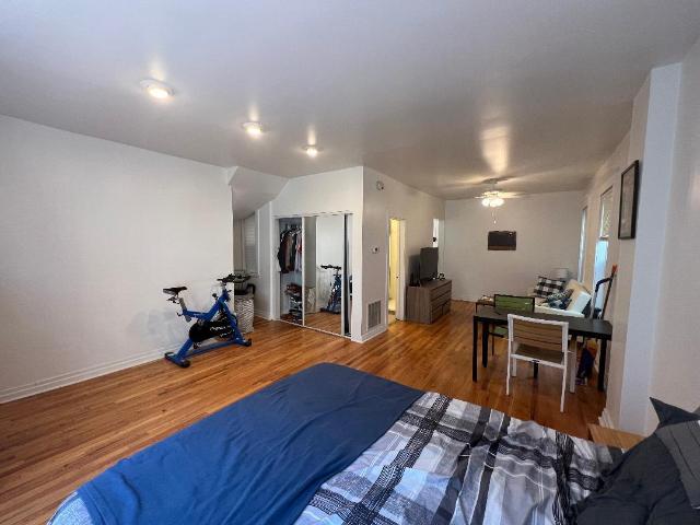 852 W Diversey Parkway # 1R