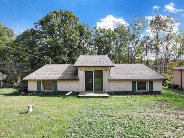 852 Wallace Road