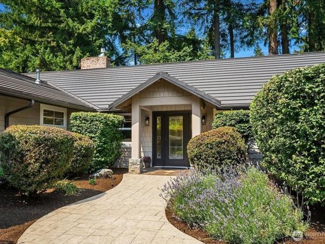 8534 SE 79th Pl, Mercer Island, WA 98040
