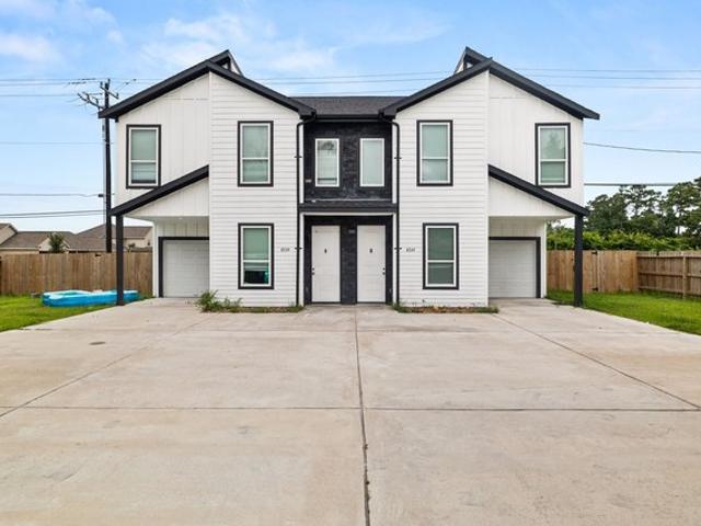 8534 Woodlyn Rd, Houston, TX 77028