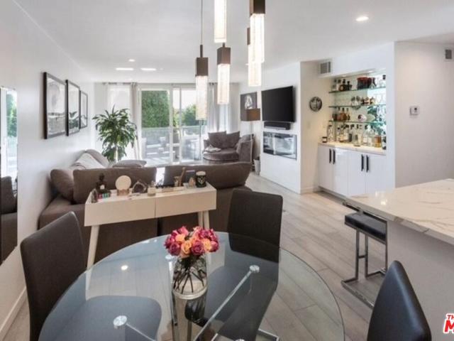 8535 N W Knoll Dr, Unit 212, West Hollywood, CA 90069 | MLS #26644 | Compass