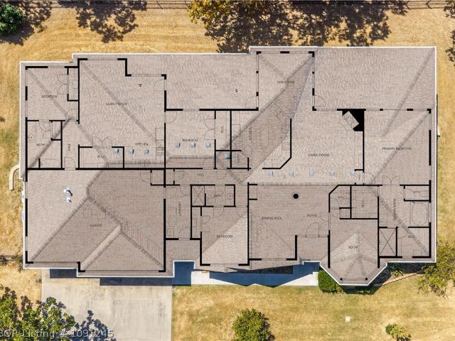 8535 Crestline Drive