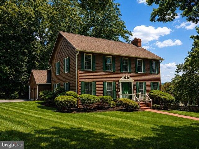 8535 Hill Spring Dr, Lutherville Timonium, MD 21093