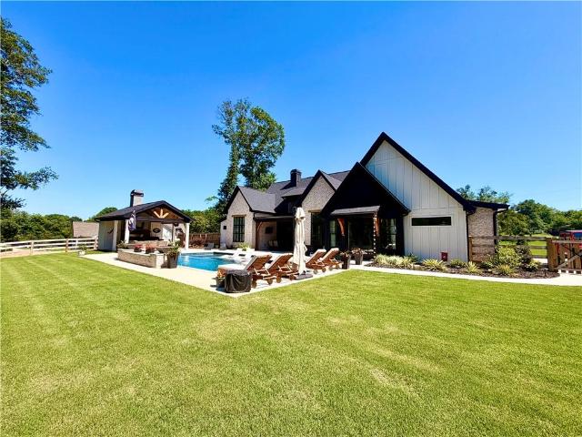 8535 Loy Lane