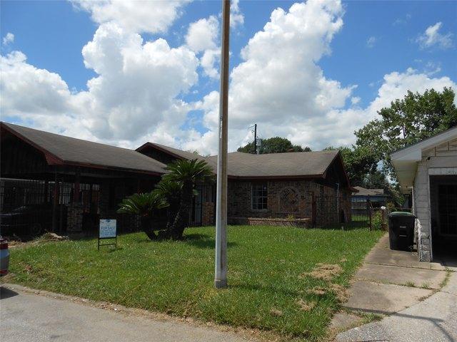 8535 Wiggins St, Houston, TX 77029