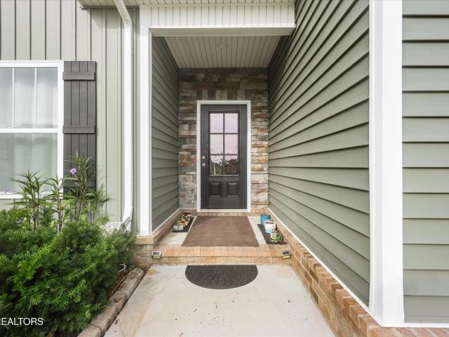 8537 Creek Valley Lane