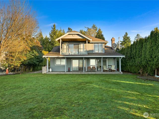 8539 Semiahmoo Drive