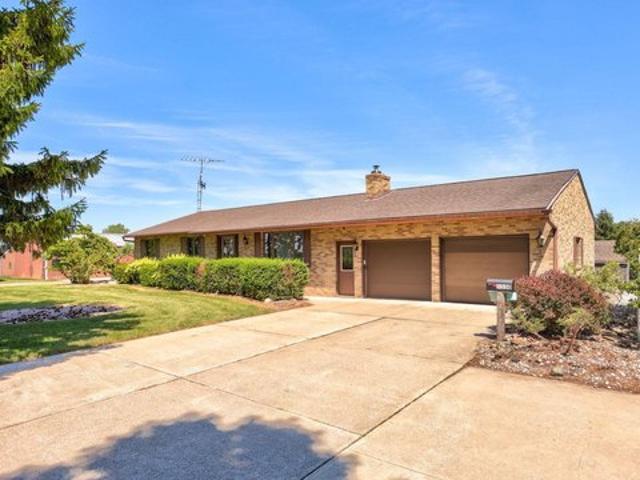 8530 N Orr Rd, Freeland, MI 48623