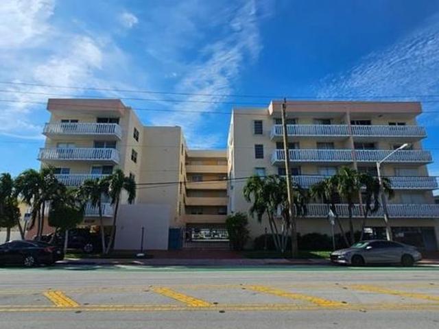 8530 Byron Ave #406, Miami Beach, FL 33141