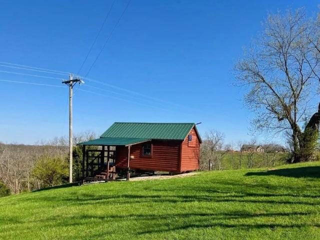 8530 E Hwy 22 East