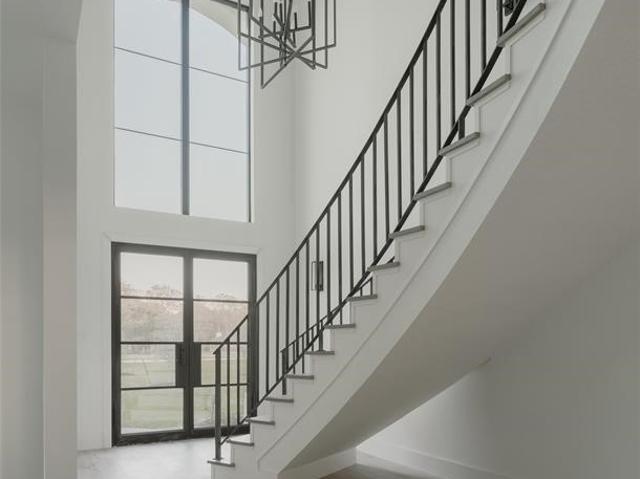 8530 Halls Retreat Court