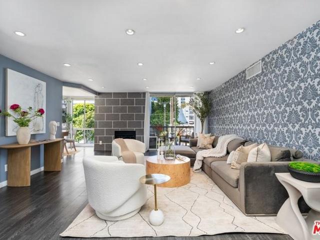 8530 Holloway Dr Apt 311, West Hollywood, CA 90069