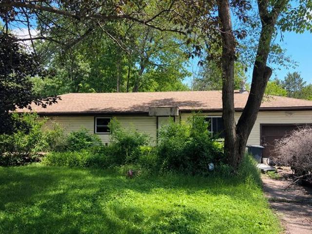 8531 County Road Z, Saratoga, WI 54457