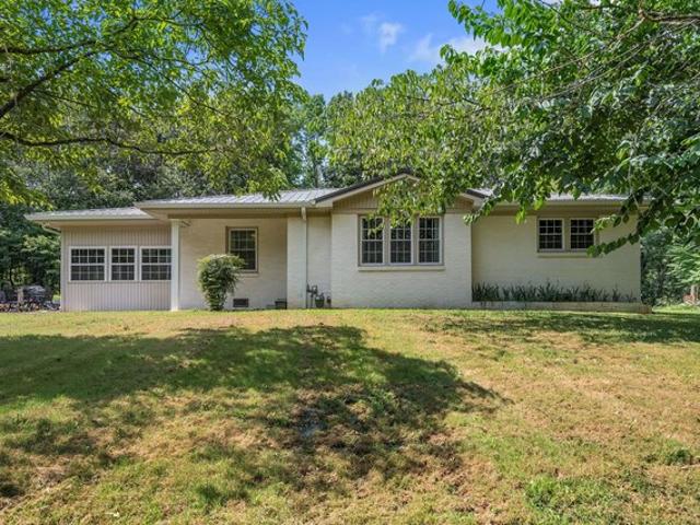 8531 Pinewood Rd, Lyles, TN 37098