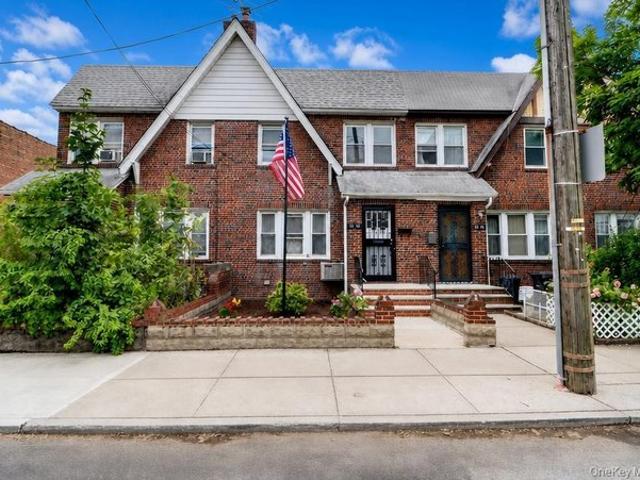 8532 66th Ave, Rego Park, NY 11374
