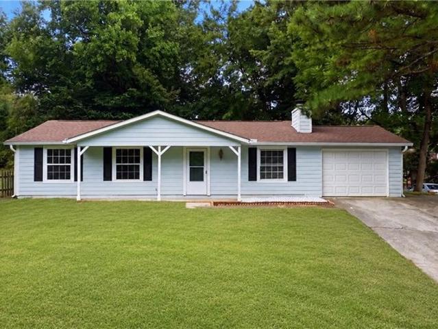 853 Courting Ln NW, Lilburn, GA 30047