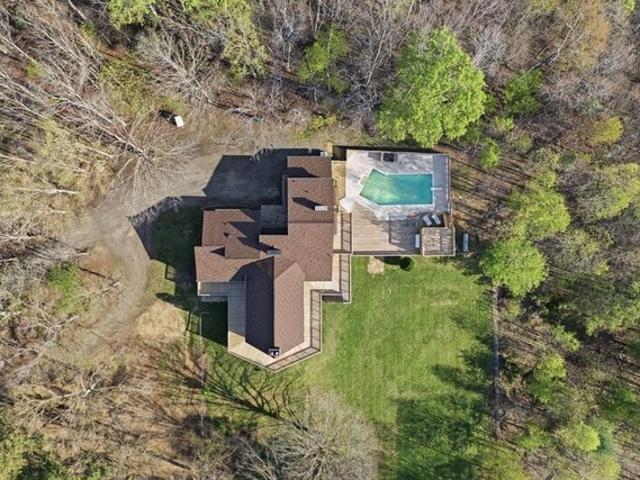 Brasstown, NC 28902