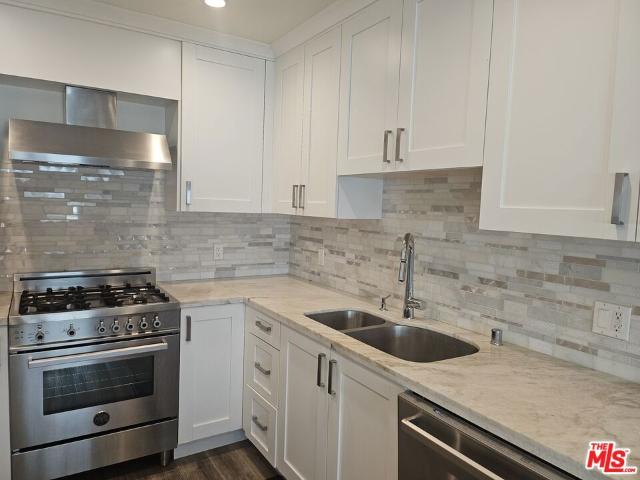 853 S Lucerne Boulevard 206