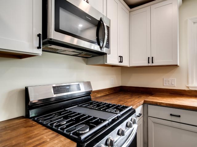 853 Rogers Rd