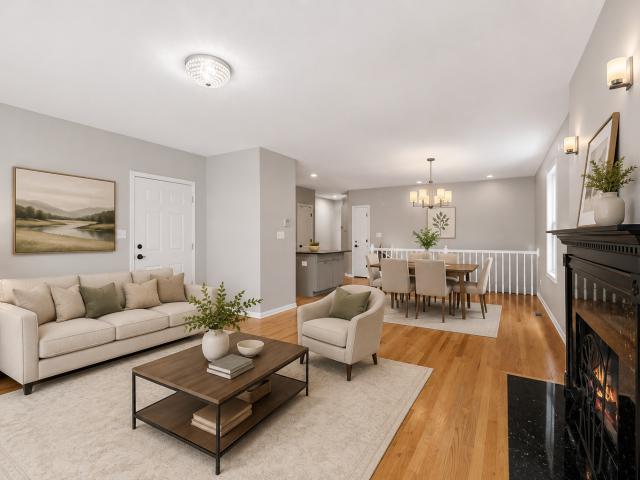 853 W Lakeside Place # 1w