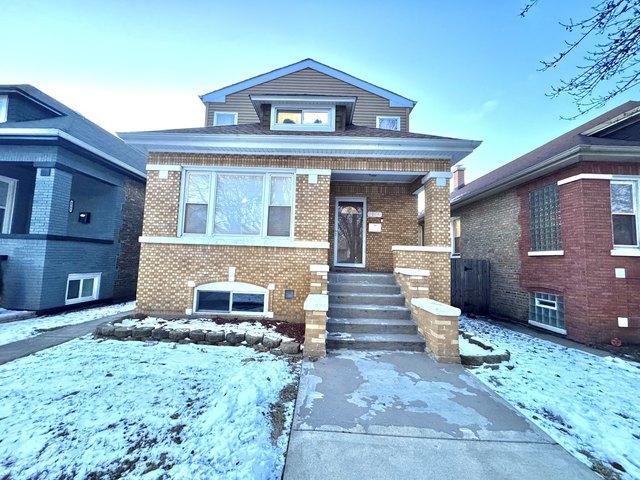 8544 S Essex Ave, Chicago, IL 60617