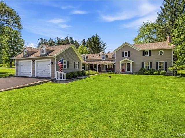 8545 Falls Rd, West Falls, NY 14170