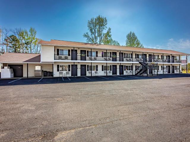 8546 Edgemont Rd