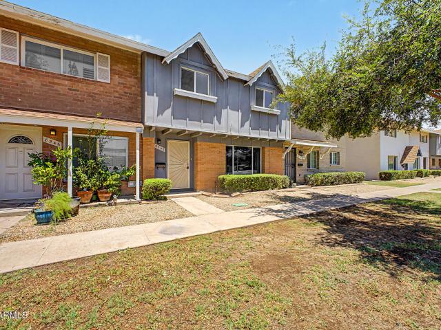 8548 e mcdonald drive