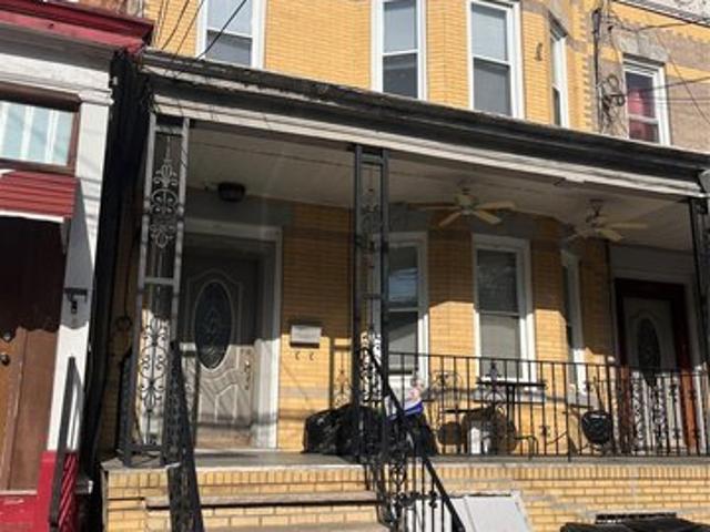 8549 80th St, Woodhaven, NY 11421