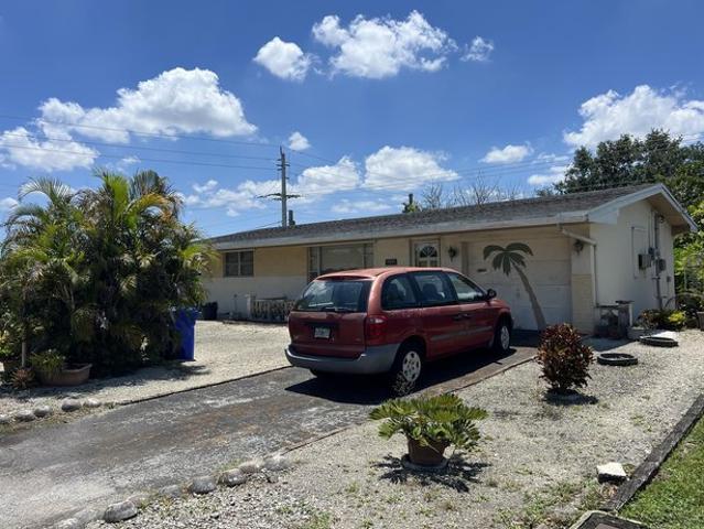 8540 NW 16th St, Pembroke Pines, FL 33024