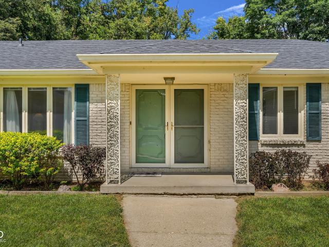 8540 Chapel Glen