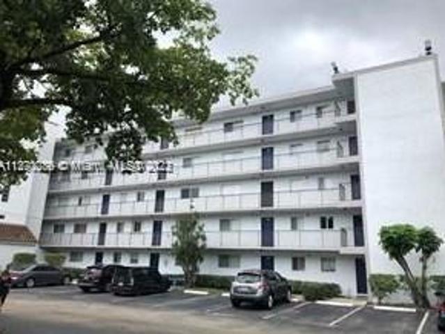 8540 Sherman Cir N #104, Miramar, FL 33025