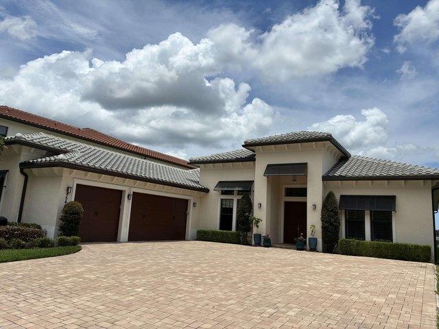 8540 W Parkland Bay Trl, Parkland, FL 33076