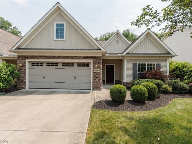 8541 Alexis Dr, Macedonia, OH 44056