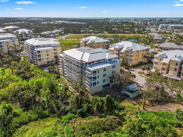 8541 Amberjack Cir #301, Englewood, FL 34224