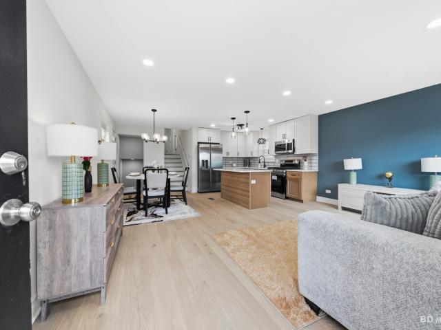 8541 S Givins Court