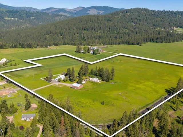 8541 W Carnie Rd, Coeur d'Alene, ID 83814