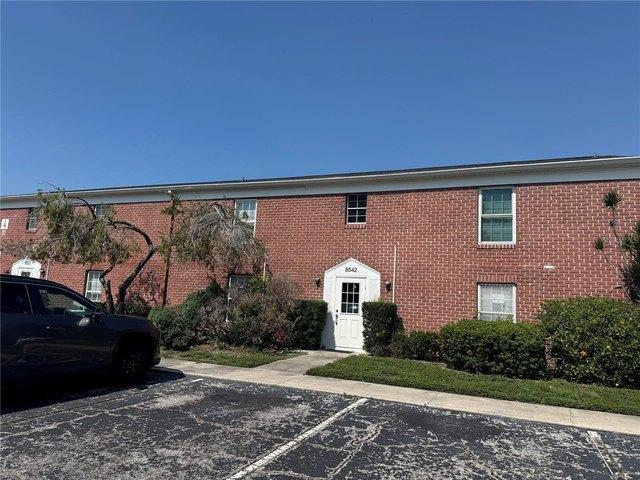 8542 10th St N Apt C, Saint Petersburg, FL 33702