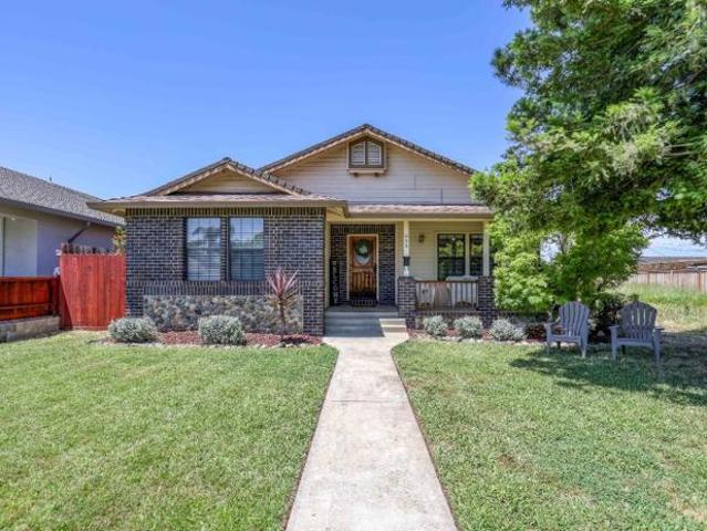 854 B St, Lincoln, CA 95648