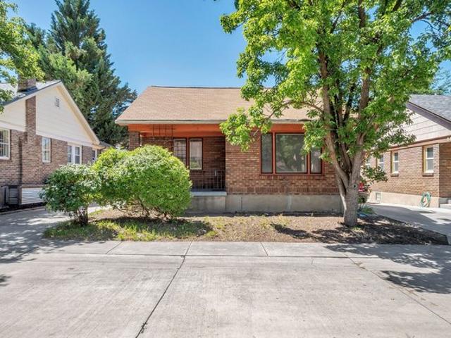 854 E Wilshire Pl, Salt Lake City, UT 84102