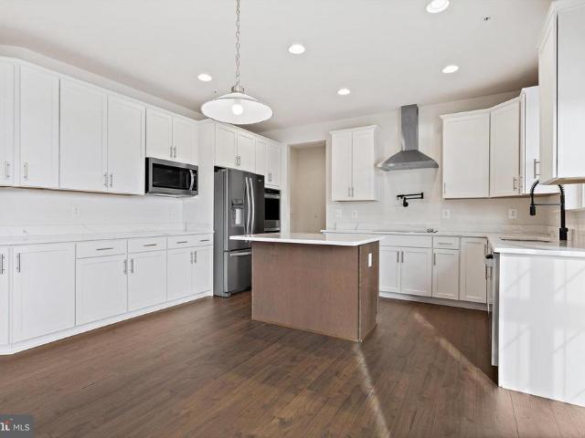 854 Imperial Road