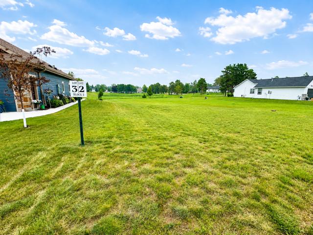 854 Lake Forest Circle