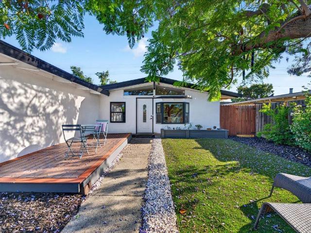 854 Lakewood Drive