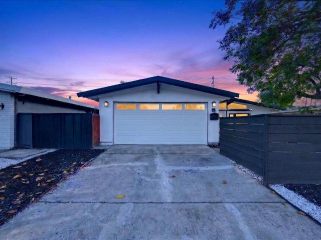 854 Lakewood Drive