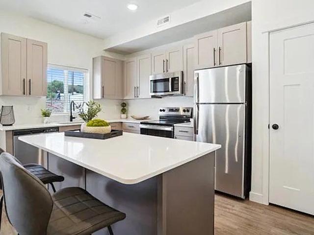 854 Midway Ct, Tooele, UT 84074