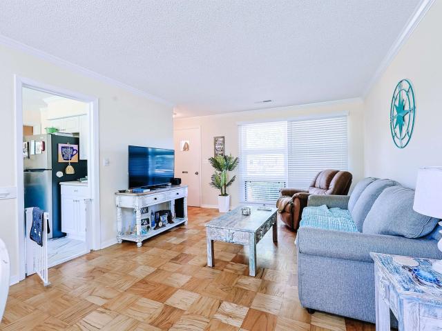 854 Pampas Dr. 854