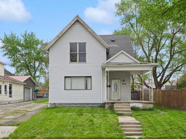 854 W Wayne St, Lima, OH 45801