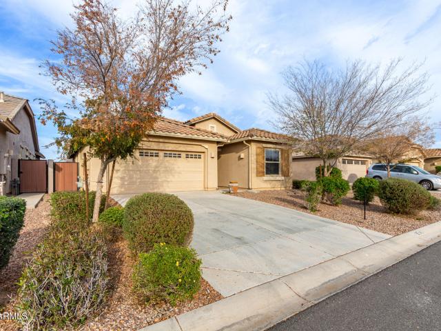 854 W Lowell Dr. San Tan Valley, AZ 85140 | MLS #6980