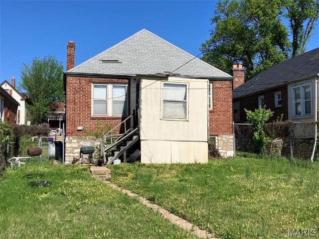 8554 Oriole Ave, St. Louis, MO 63147 | MLS #26009 | Compass